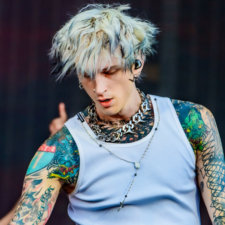 🔥 MGK Announces "Lost Americana" World Tour | YoRaps.com